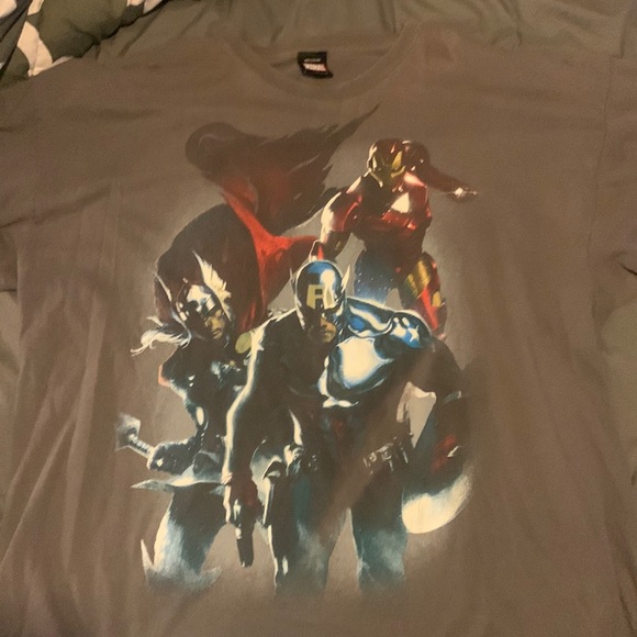 MAD Engine | Shirts | Marvel Mad Engine Avengers Y2k Tee | Poshmark